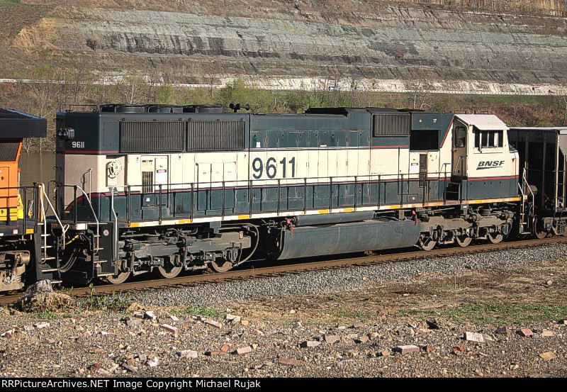 BNSF 9611